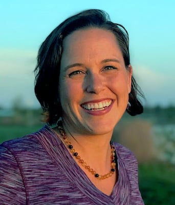 Relationship Coach - Ashley Logsdon